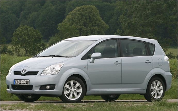 Toyota Corolla Verso technische daten und verbrauch